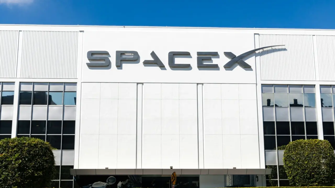 SpaceX IPO Access Block Hits China, Hong Kong Users as $75 Billion ...